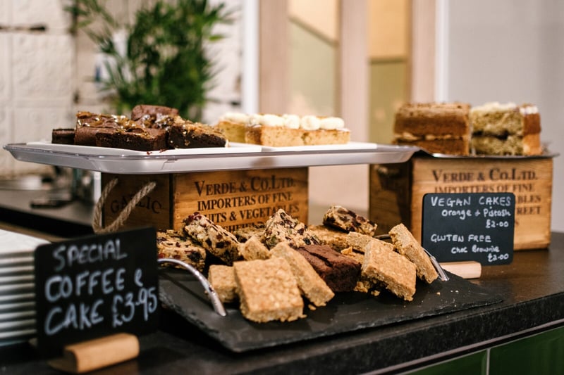 27 Effective Food Fundraising Ideas for Schools | Vanco