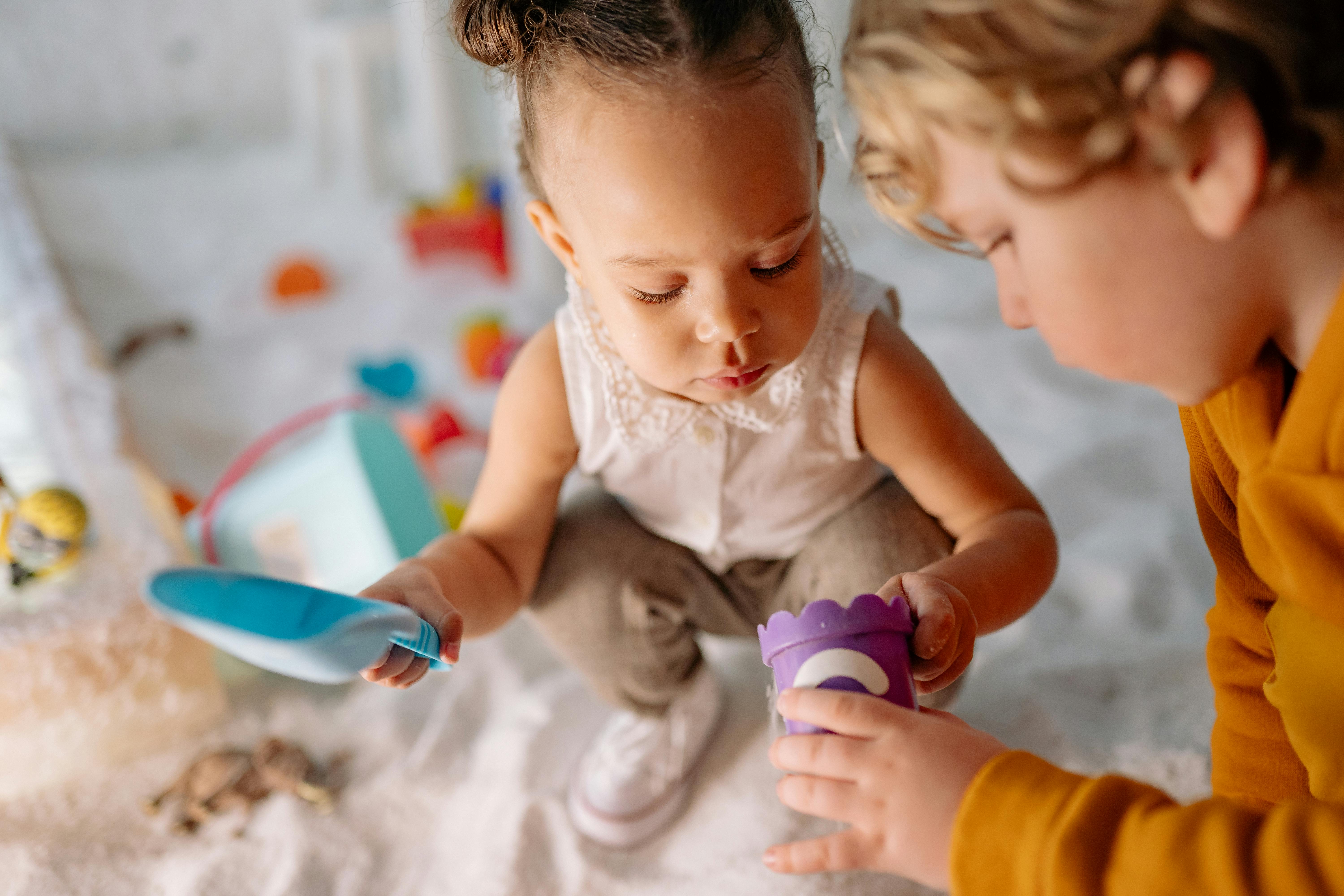 Fine Motor Activities for Preschoolers: Teacher’s Guide | RevTrak
